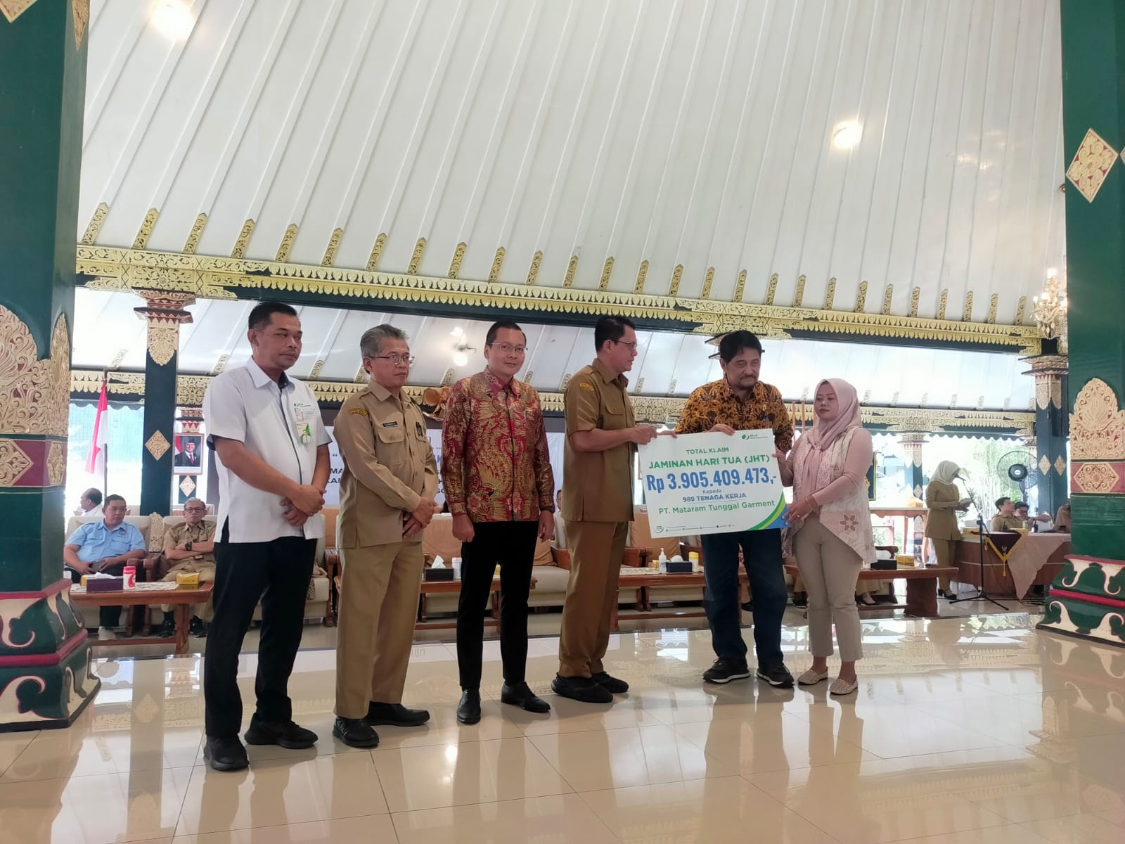 PENCAIRAN JAMINAN HARI TUA (JHT) BPJS KETENAGAKERJAAN BAGI PEKERJA TER-PHK PT MATARAM TUNGGAL ...